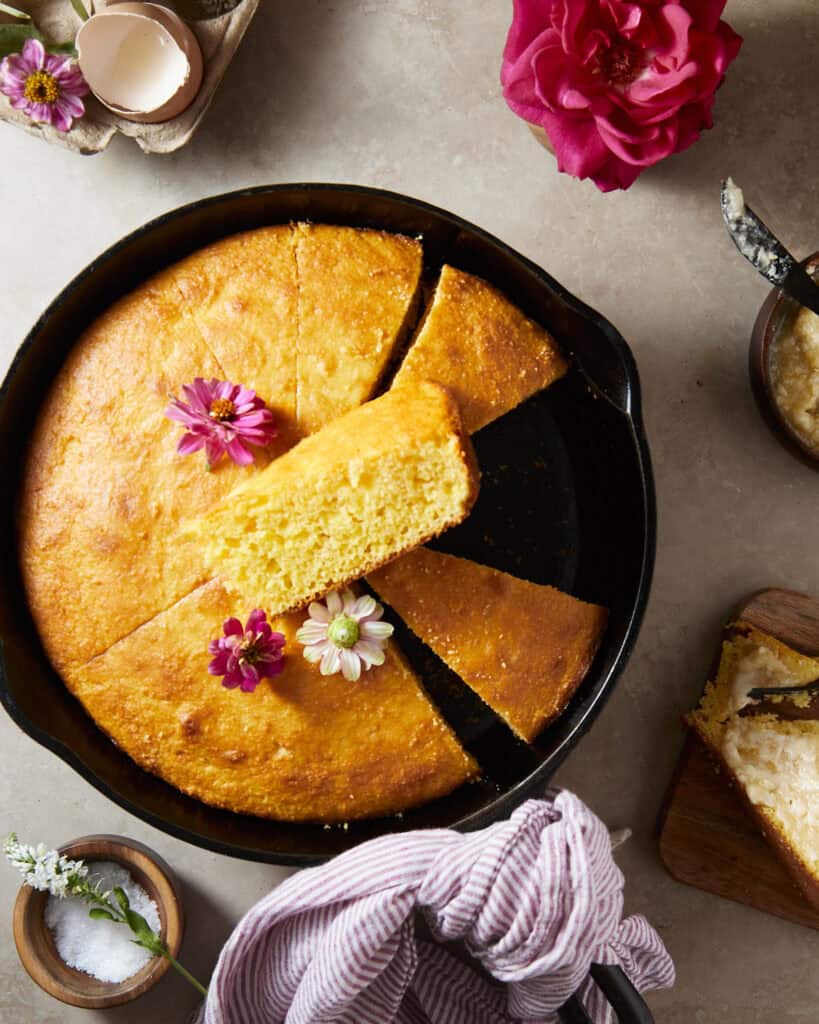 The BEST Easy 3 Ingredient Cornbread (Skillet Recipe) - The Virtual Caterer