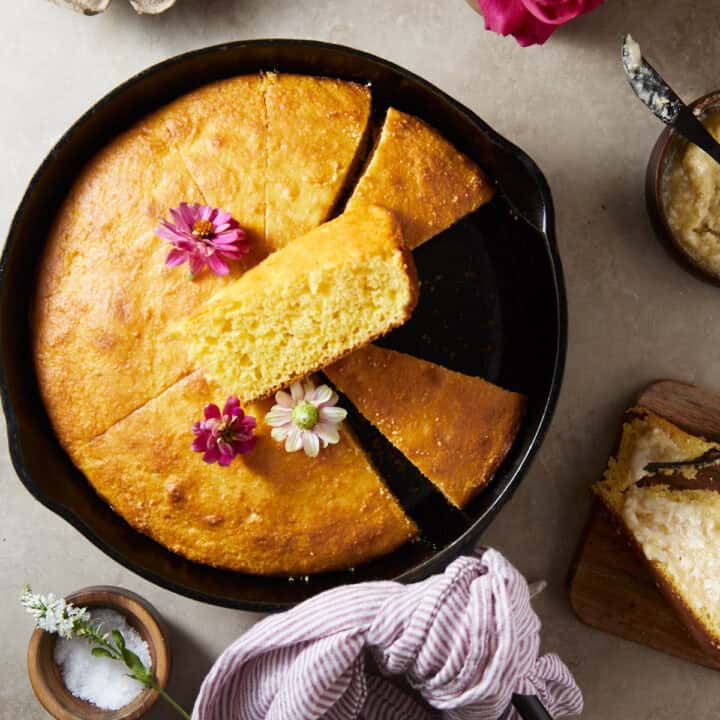 The BEST Easy 3 Ingredient Cornbread (Skillet Recipe) - The Virtual Caterer